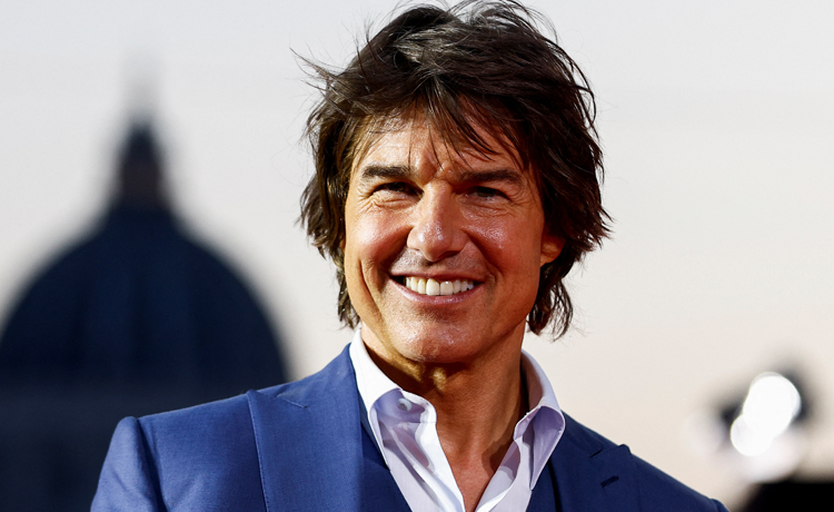 Tom Cruise Teams Up with Warner Bros